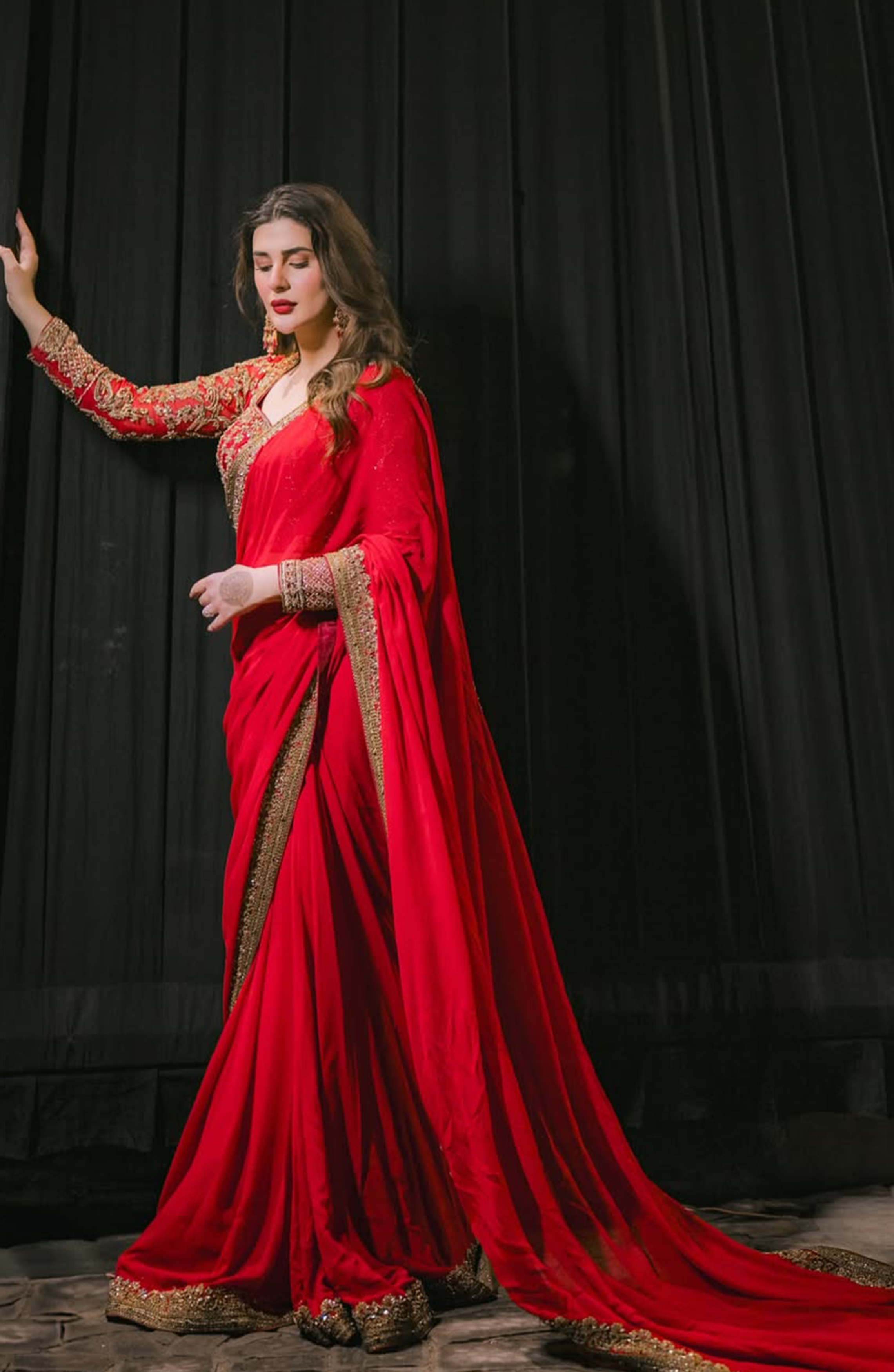 HSY | Pakistani Sarees - Embrace Tradition & Elegance